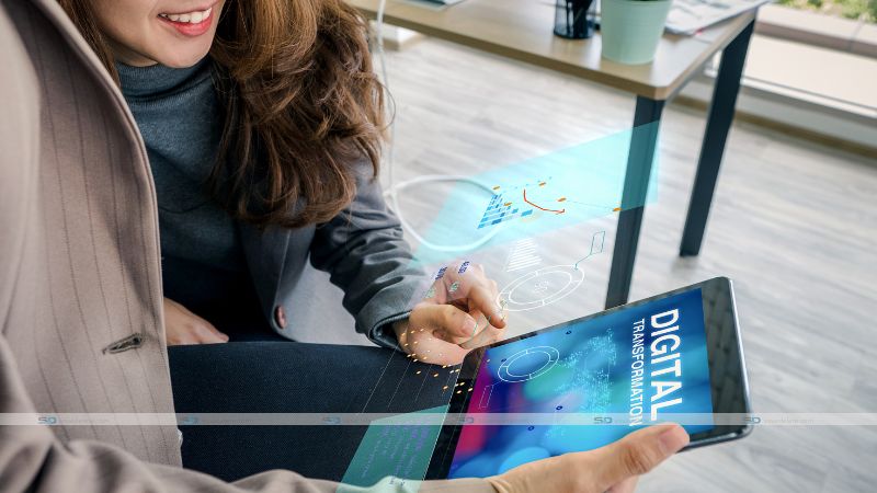 Digital Business Evolution in the Small and Medium Business Sector with ...